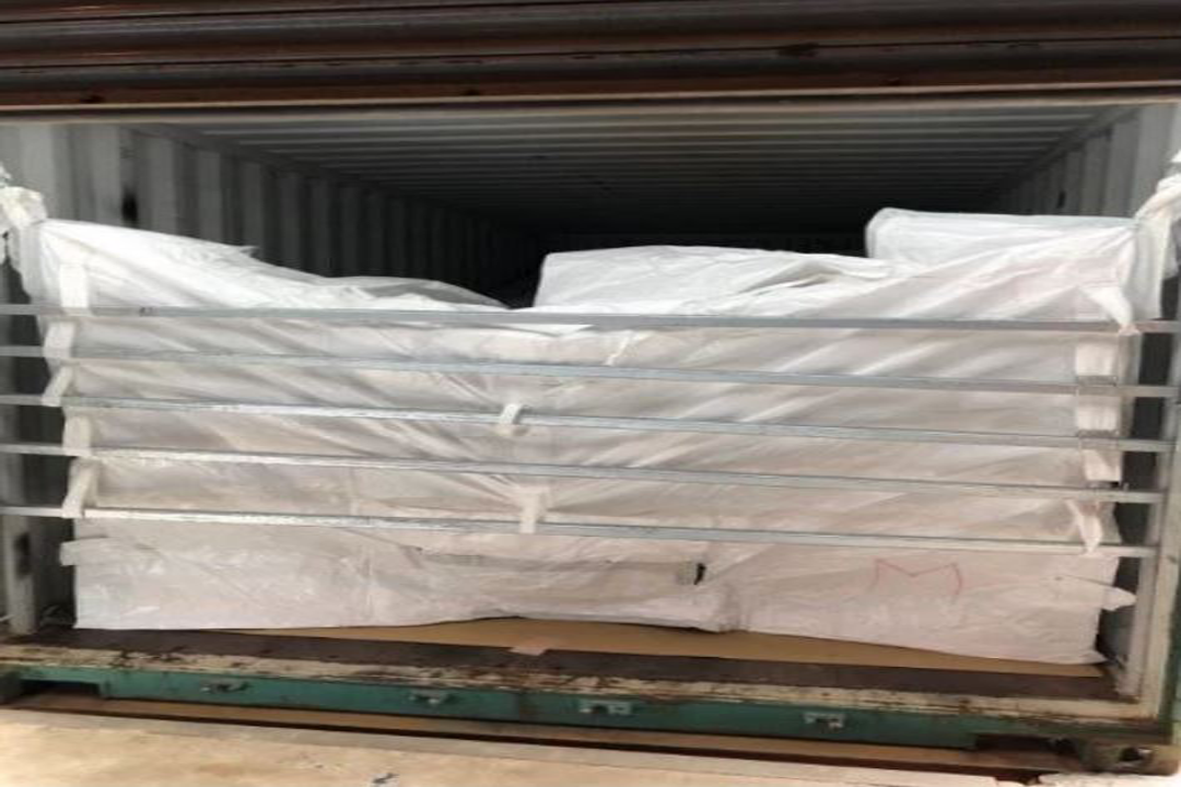 Loose Bulk Loaded In Containers - Pakistan Broken Rice